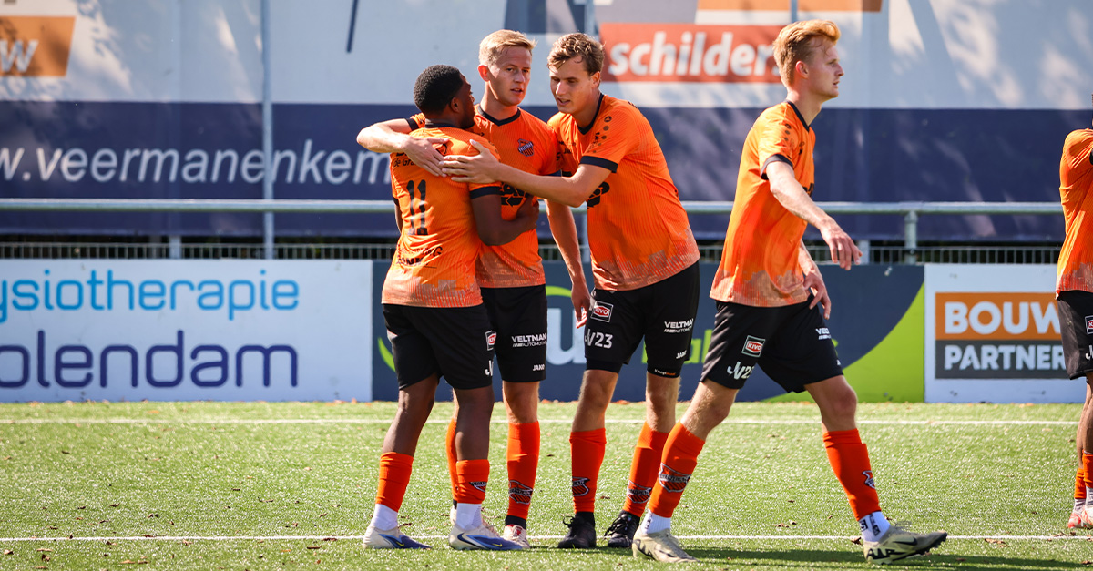 RKAV Volendam nipt ten onder tegen SV Spakenburg | RKAV Volendam